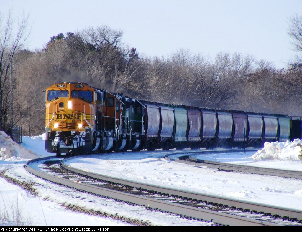 BNSF 8945